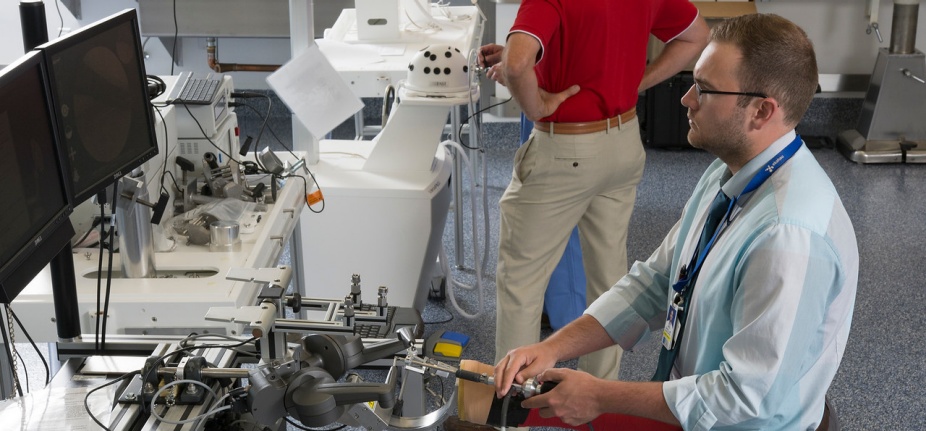 Ralph C. Wilson Jr. Center of Excellence in Sports Medicine Skills Lab ...